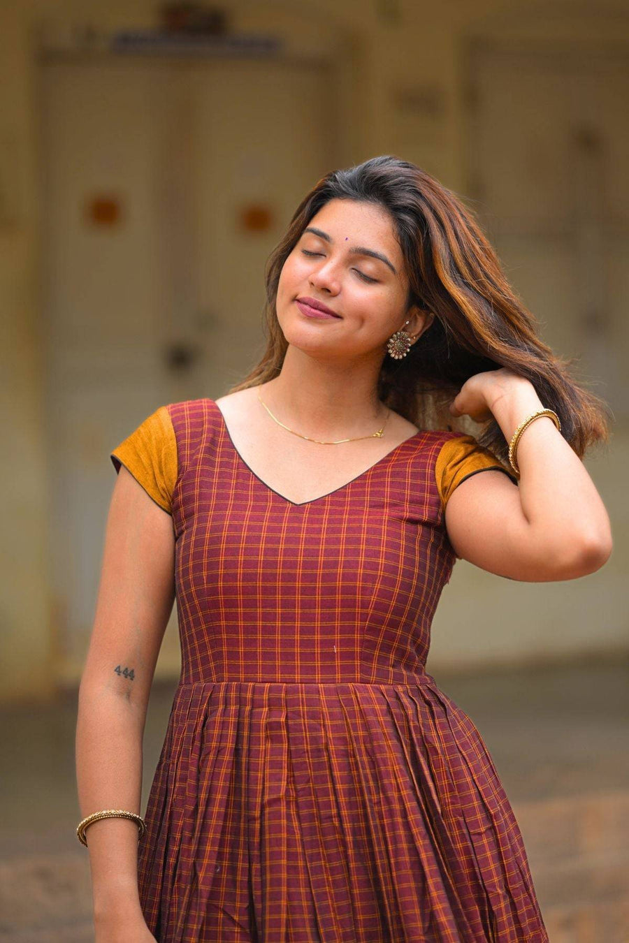 Handloom Dresses - Buy Narayanpet Dresses Online | Cotton & Silk